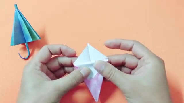 手工迷你折纸小雨伞,简单漂亮,手把手教学视频!