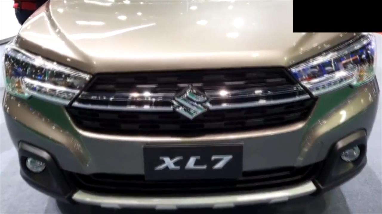 铃木七座面包车,排量1.5升,看看内饰如何!