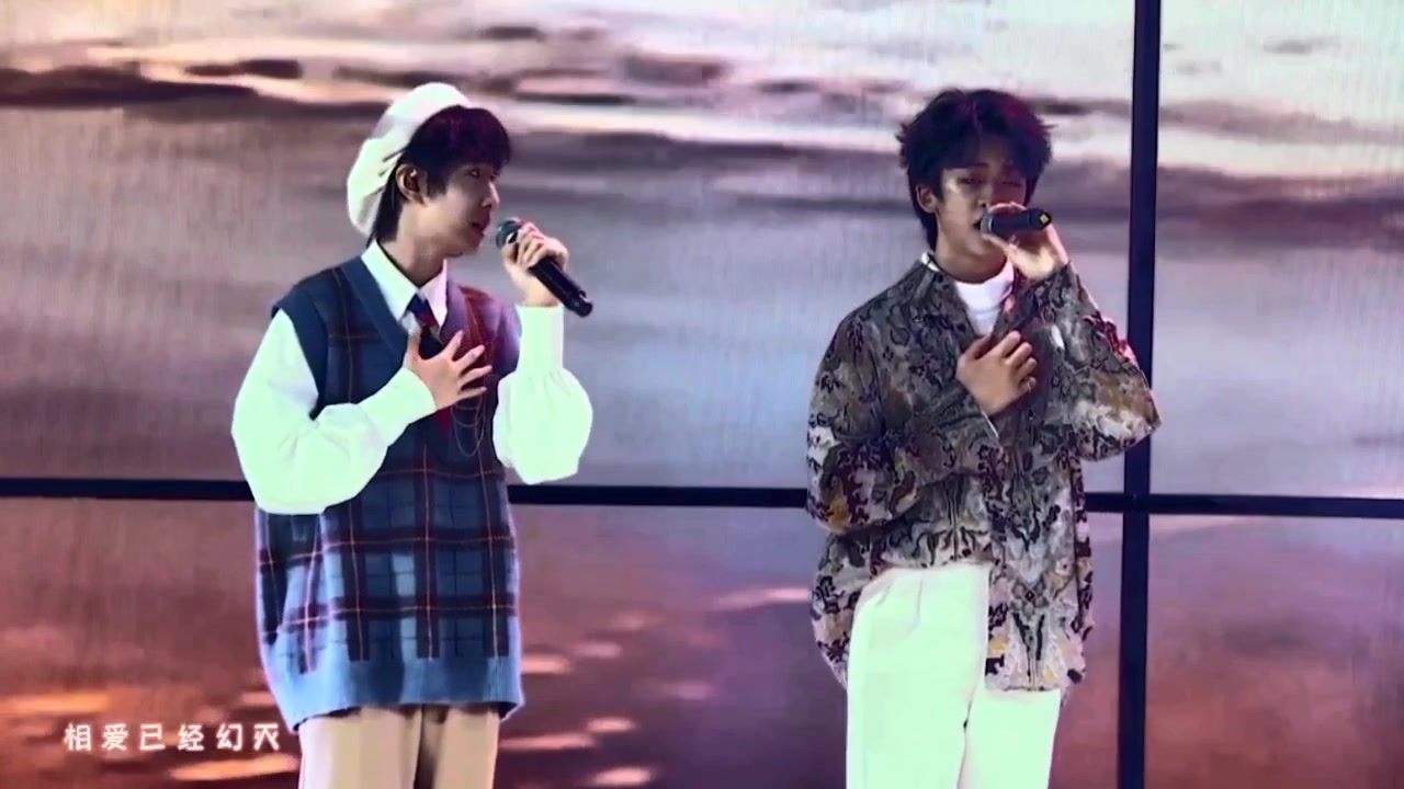 【TF家族】三代小盆友黄昏舞台yyds想不到有生之年还能看到上火舞台...