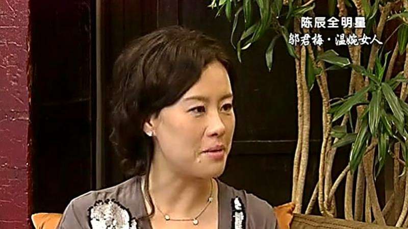 邬君梅爆料“洋老公”给母亲10颗巧克力,老公自己会偷吃5颗!