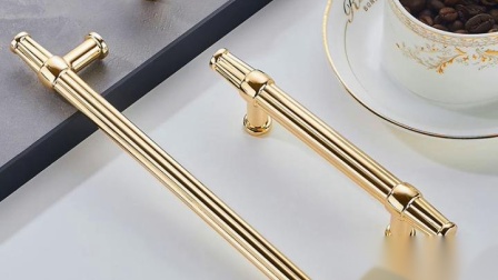 柯米克五金现代金色橱柜衣柜门2258拉手