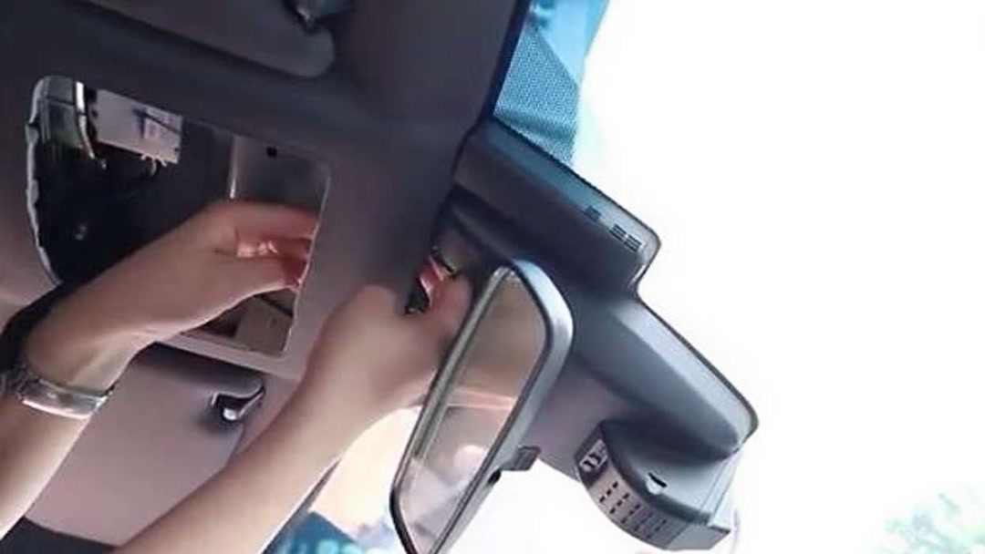 凯路德C1行车记录仪,丰田亚洲龙阅读灯取电视频教程