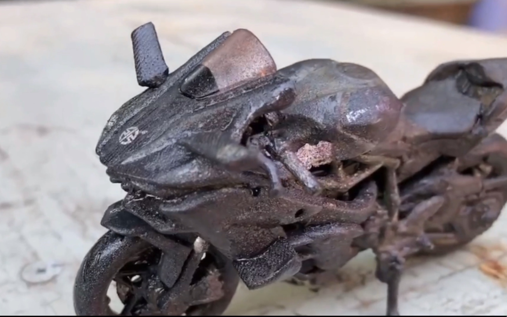 川崎摩托车模型修复