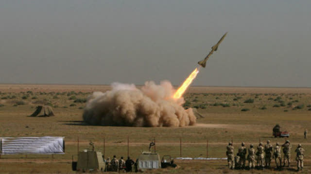 伊朗离拥有核武更近一步,以方心急如焚,呼吁三大国出面