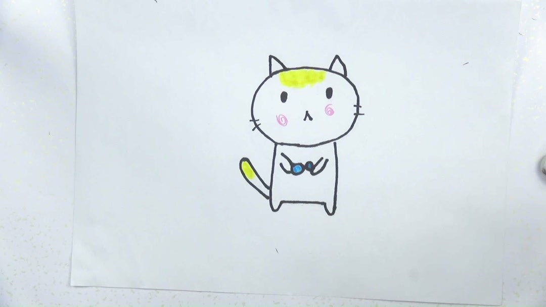几笔就可以画出一只爱吃鱼的小猫咪,手抄报,手账日记都可以用到