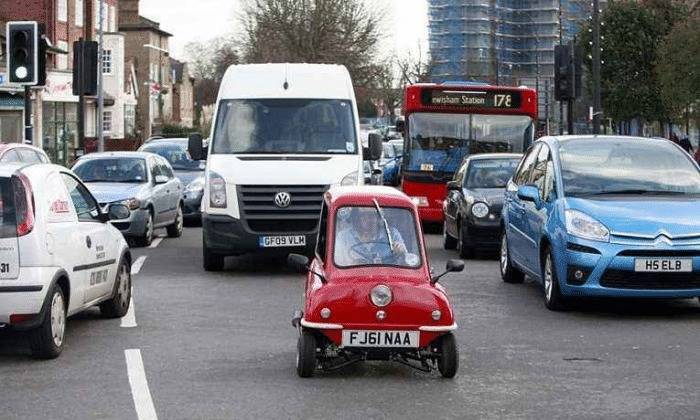 街头出现一辆"老年代步"三轮车,最后才知是全球限量款!