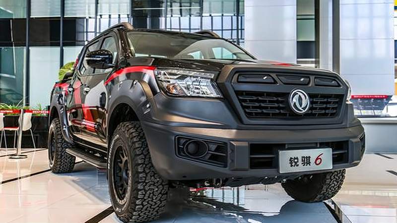 8.98万起!日产又推“巨兽”皮卡,2.3T入门,长城炮的对手来了