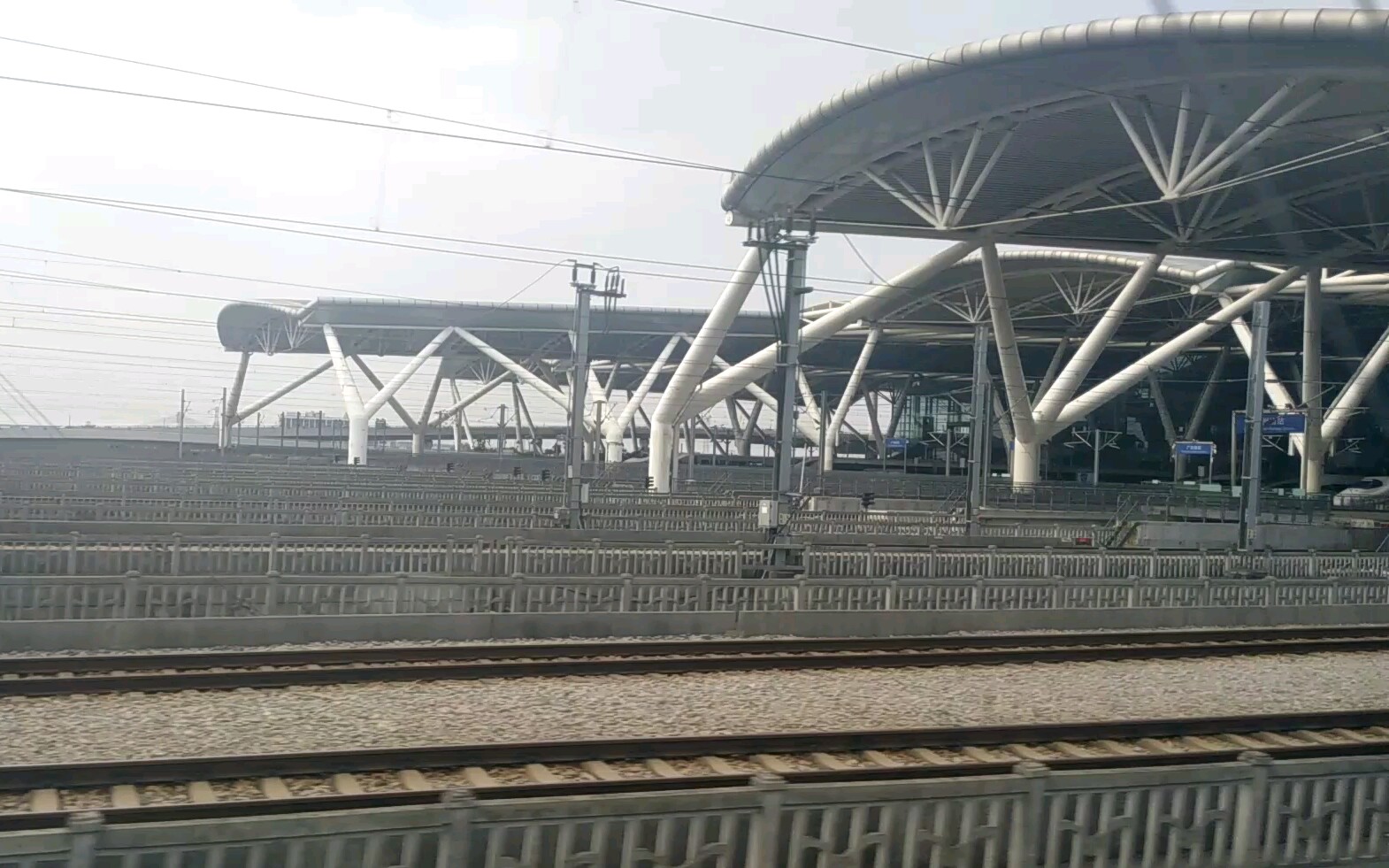 【中国高速动车组】G6204次 深圳北站—广州南站【火车】本务广州...
