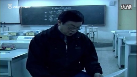 高中物理理科实验研究课例《电感和电容对交变电流的影响》点评视频...