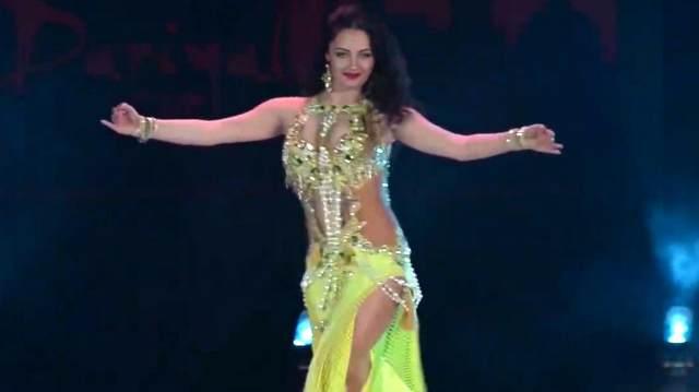 阿依娜希腊国际顶级专业肚皮舞!真正的大师级表演!