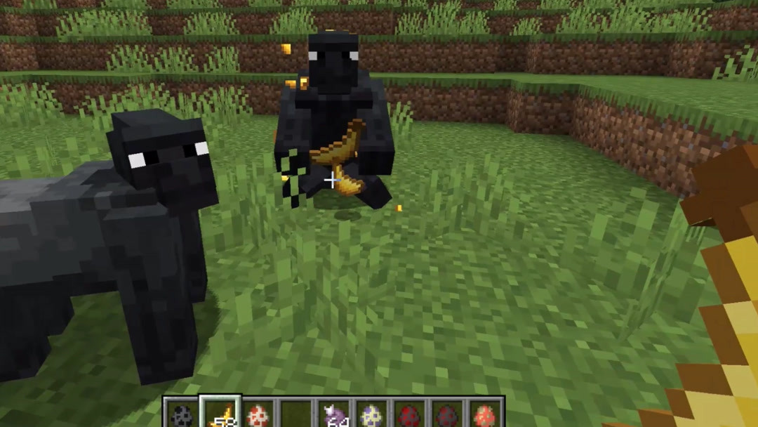 我的世界动物世界模组,不给大猩猩香蕉吃它会来怼你