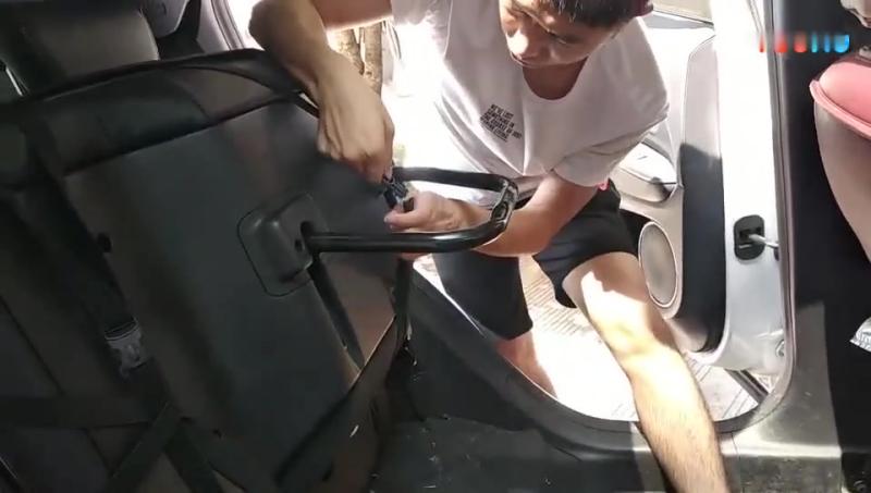 简里车品 XRV缤智 后排底座 安装视频