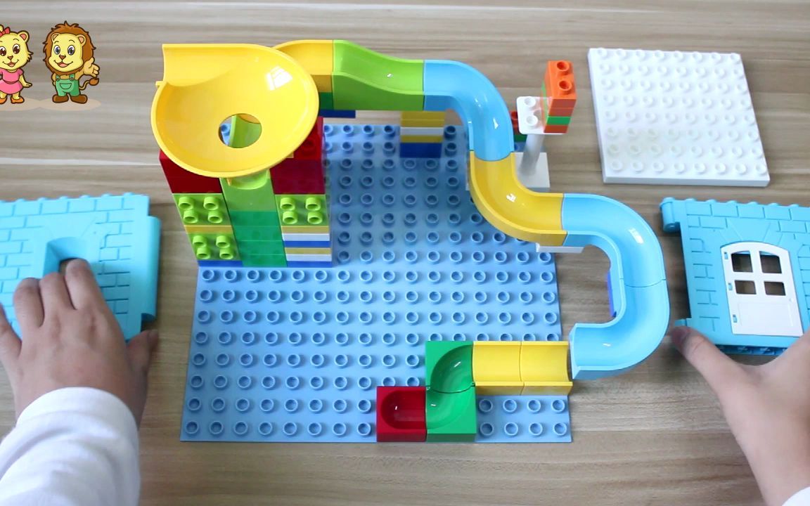 162颗粒积木齿轮滑道积木拼搭教程