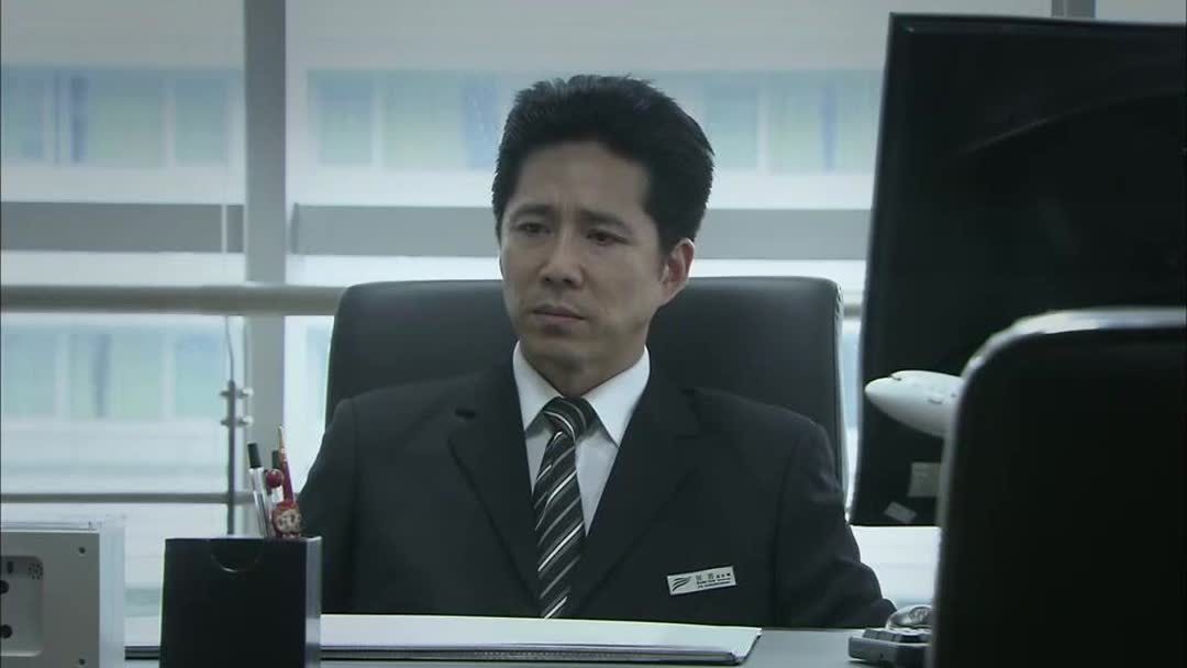 云上诱惑:机长甩飞乘客被告上法庭 决定反诉 公司却让他撤诉!