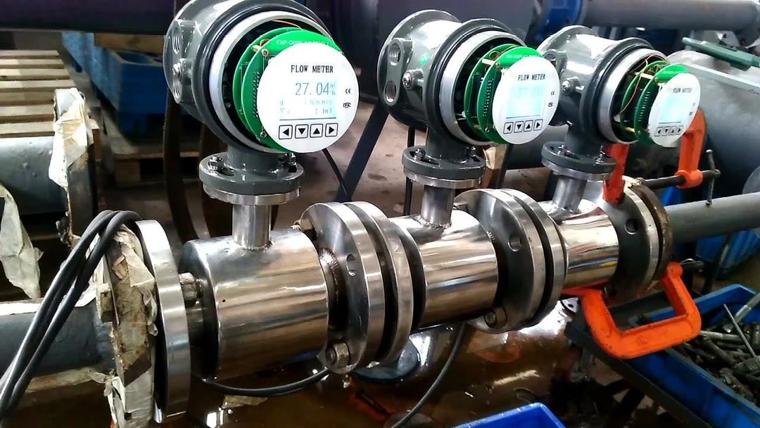 电磁流量计在制造过程中看大泉流量是怎么调试的