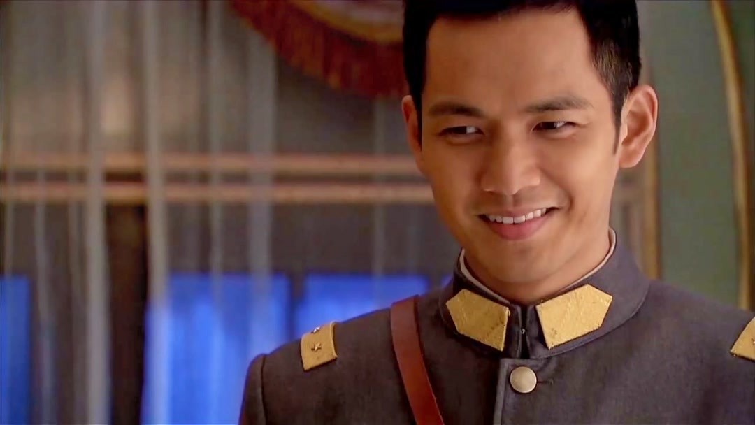 来不及说我爱你:静琬高兴的样子,四少也露出幸福微笑,太温馨了