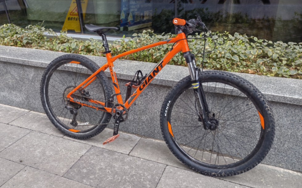 【没有结石的小张】捷安特atx830入门通勤山地车改装案例分享