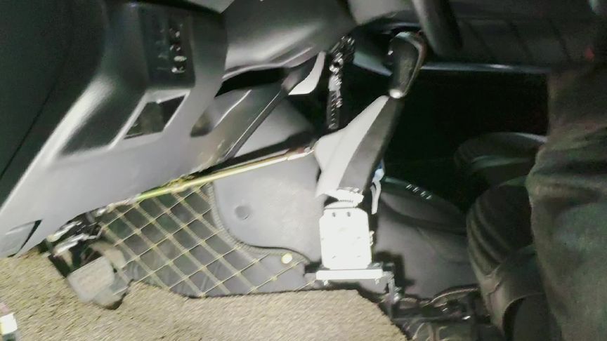 老司机也很少见过这种操作吧#残疾人专用车 #c5驾照