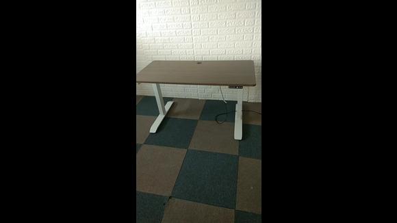 电动升降桌,时尚办公桌,