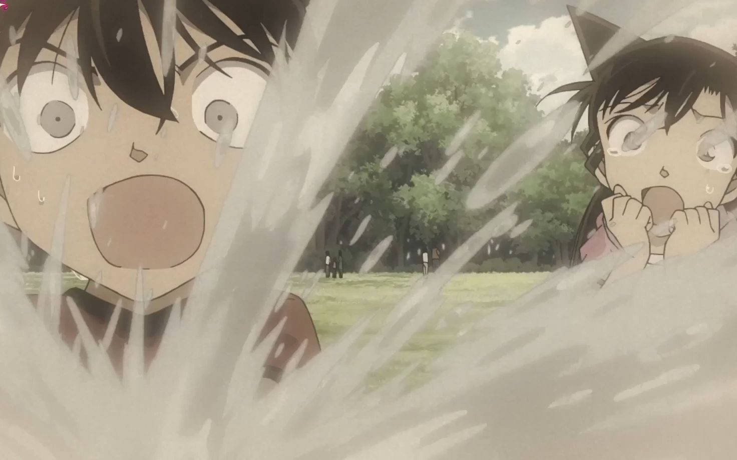 【名侦探柯南:万圣节的新娘】小兰和新一从小就很甜啦!