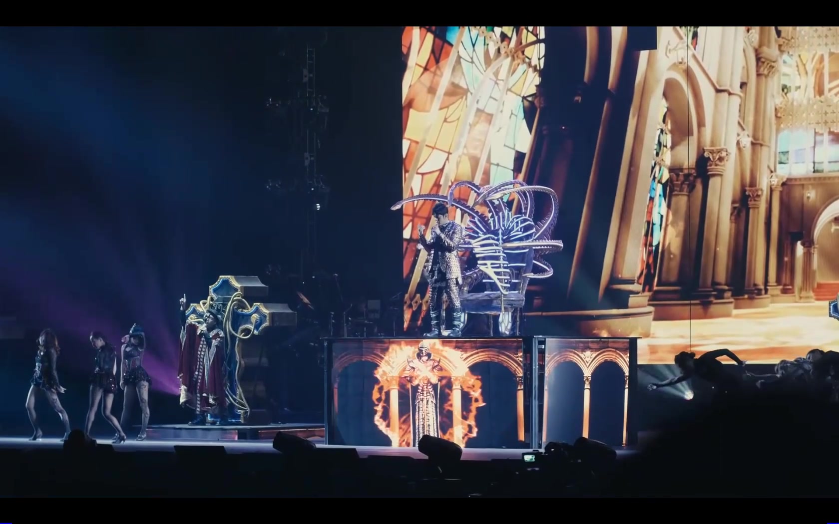 【地表最强2】周杰伦世界巡回演唱会伦敦场4.26,《以父之名》HD超...