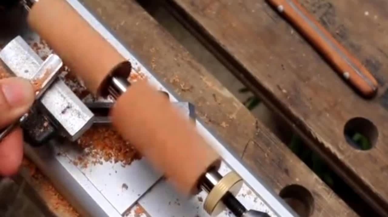 这才是真正的手艺人!牛人手工制造一支圆珠笔,成品漂亮极了!