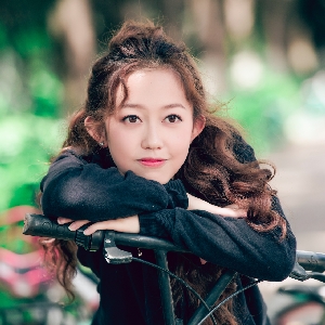 黑黑的骑士 