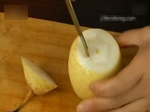 蜂蜜蒸梨 润肺止咳[高清版]