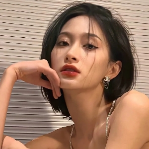 平面设计呦呦 
