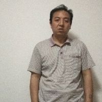 农村养殖人老屈 