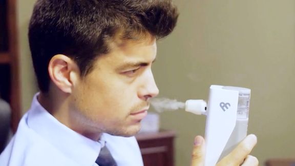 超便携洗鼻器,不舒服吸一吸,马上摆脱过敏、鼻炎困扰