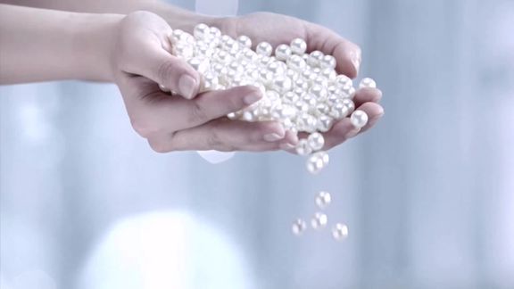 #国庆护肤 欧诗漫珍珠粉与洁面,开启纯净舒适的每一天,深层清洁记得...