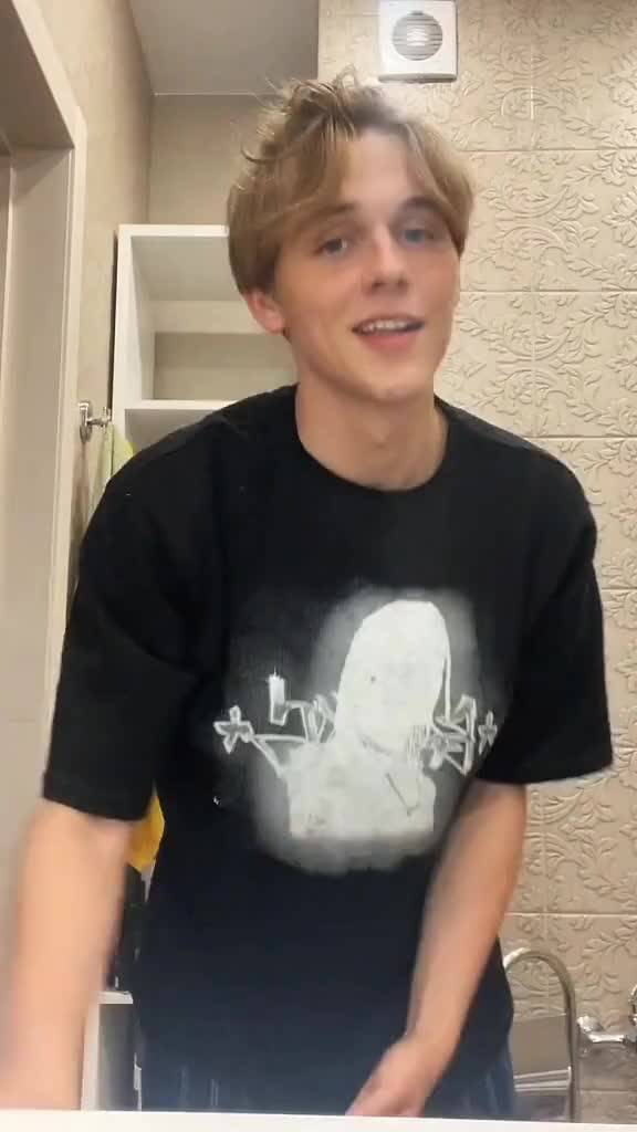 艾特出你那大sai迷姐妹来看吧