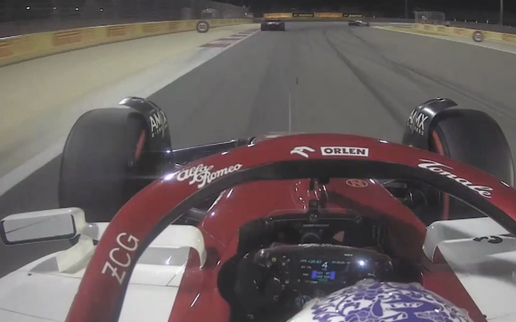 周冠宇F1首秀拿分 赛后TR感谢车队!