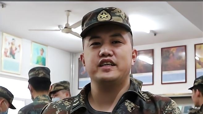 火箭军某部无偿献血活动,300余官兵主动无偿献血10余万毫升