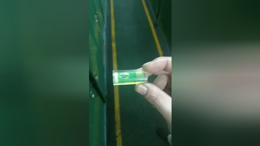 精密水平仪