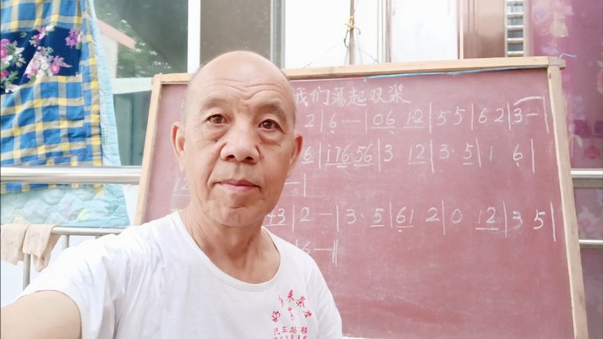 简谱视唱,后半拍这样就能唱准确,让我们荡起双桨