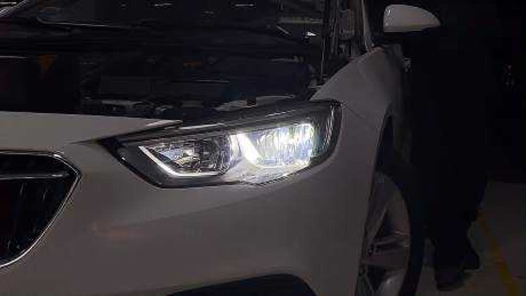 别克君威大灯为什么改LED不够亮?要加透镜吗?苏州晓东专业改灯