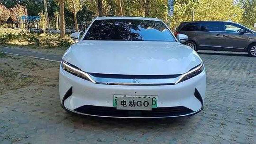 电动GO | 纯电续航里程605公里 比亚迪汉EV外观静态展示