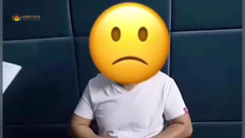 【逃犯要开无犯罪证明,民警“守株待兔”抓个正着】23日下午3时许,...