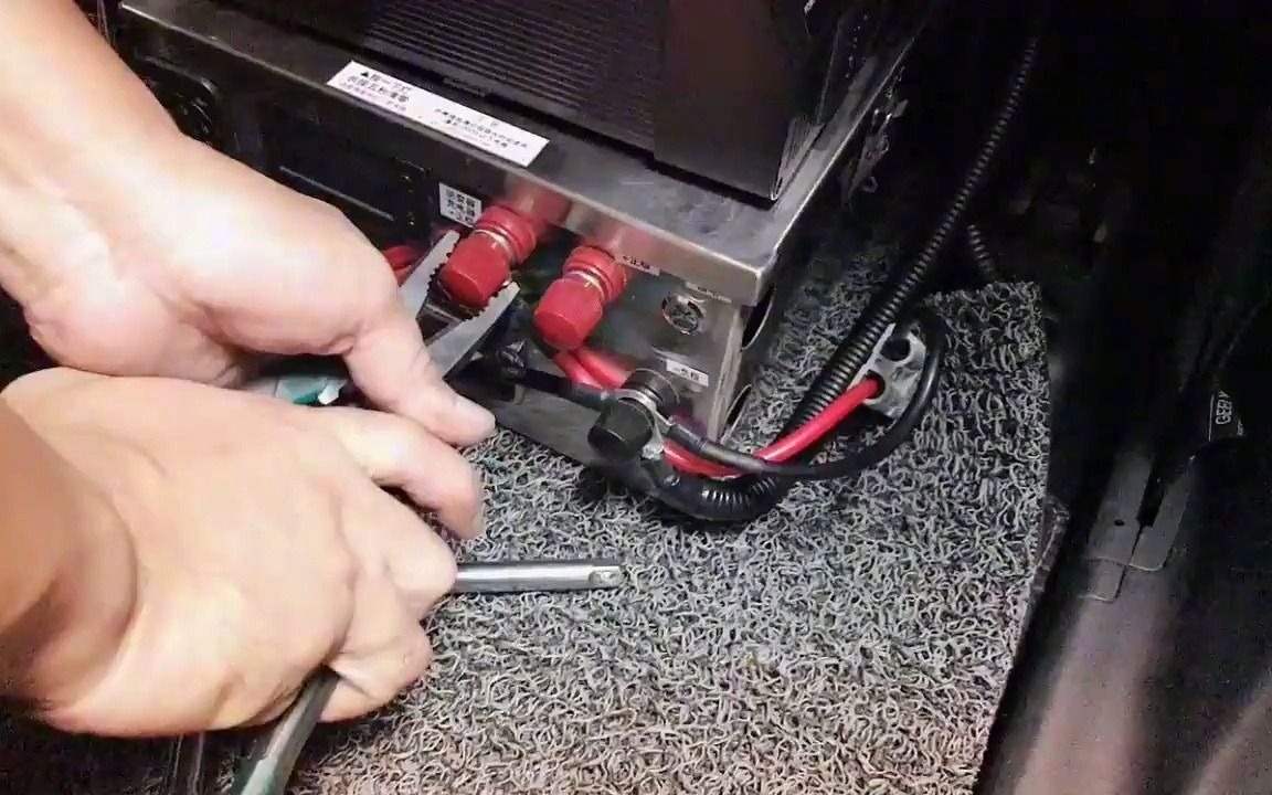 自改床车户外用电设备这样加装,安全实用做到用电自由太完美了