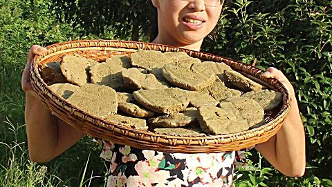 南方特色美食苦荞麦粑, 虽苦但能美容排毒抗癌, 要多多吃的健康食品