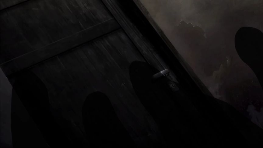 美女回形针轻松开锁