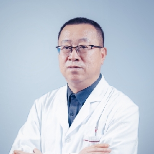 中医呼吸科方东革主任 