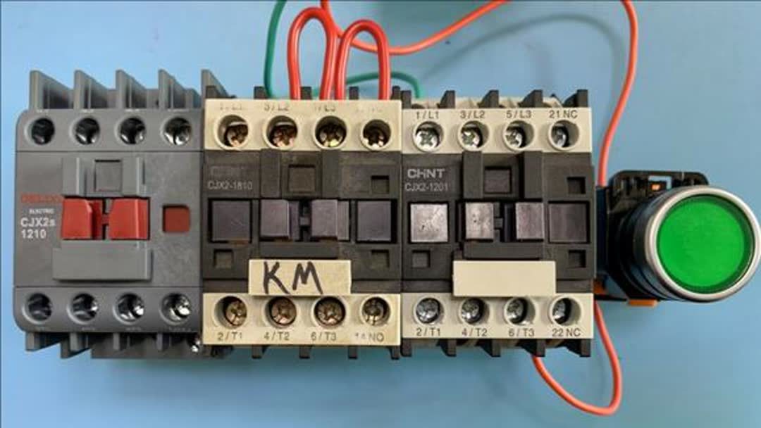 电工知识:接触器100V;220V;380V;接线方法实物讲解,运行演示