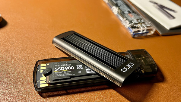 擎启m2固态硬盘盒和三星980固态硬盘开箱