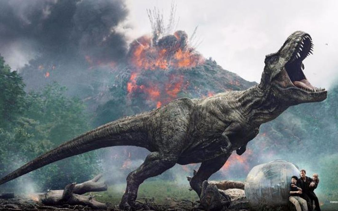 2分钟告诉你《侏罗纪世界2》精彩吗,人类要将恐龙改造成战争武器