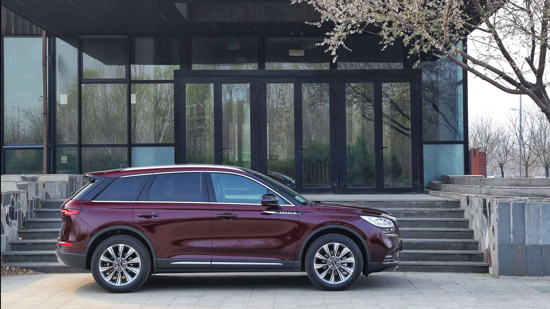 感受纯正的美式豪华!试驾林肯冒险家