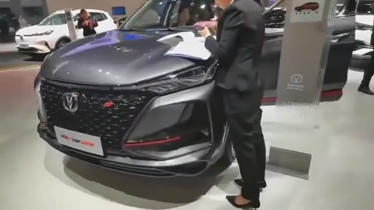 长安cs75plus和cs55plus展示