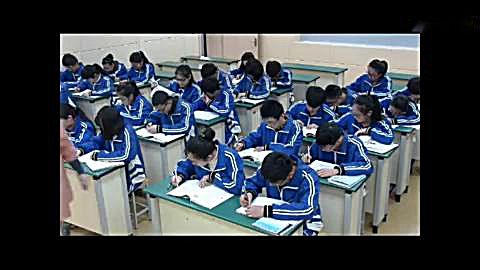 【课堂实录】二次函数的应用_最大面积_数学_初中_焉